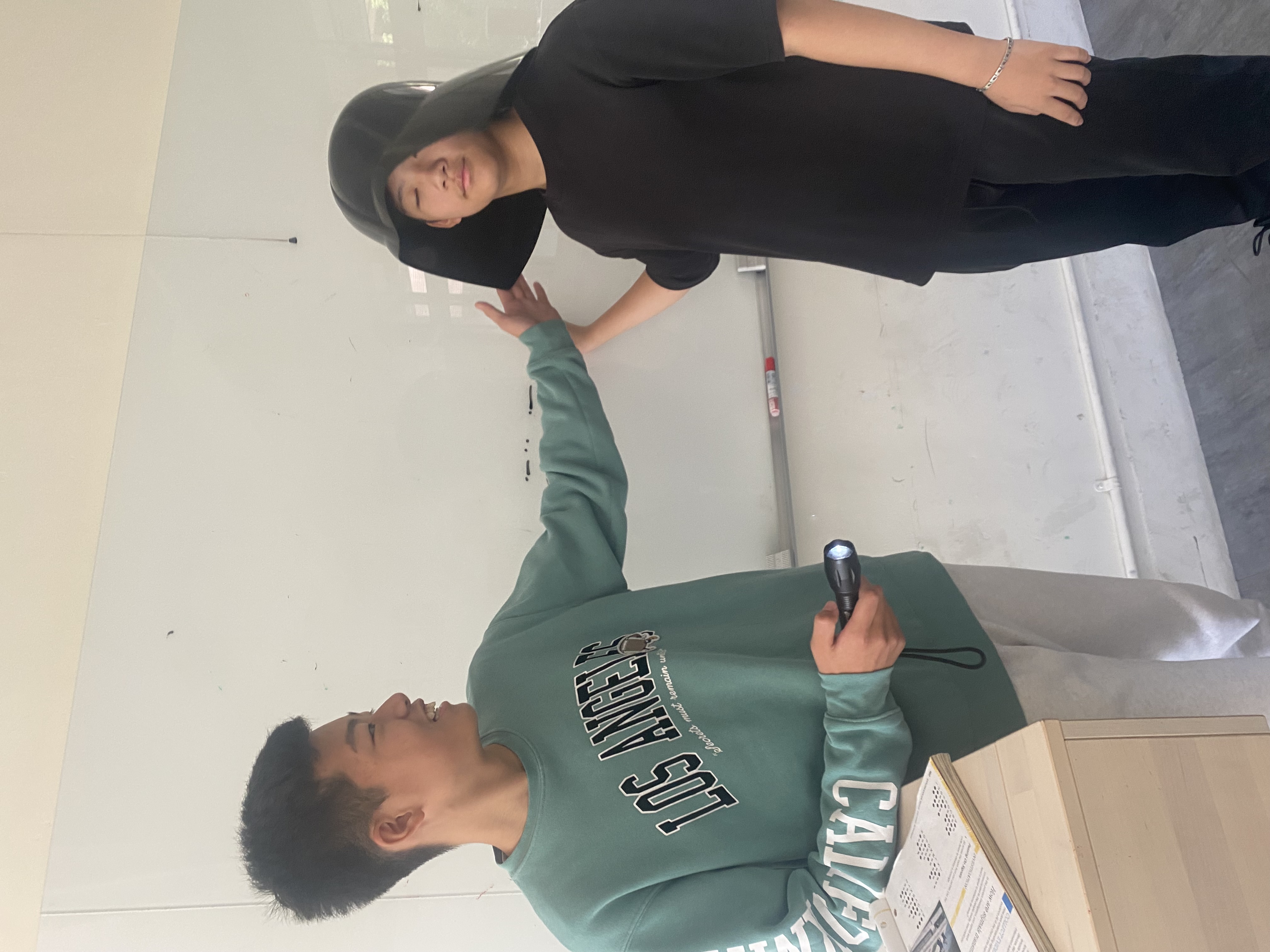 How to decode a message sent using Morse Code via a flashlight. - VIS國際實驗教育